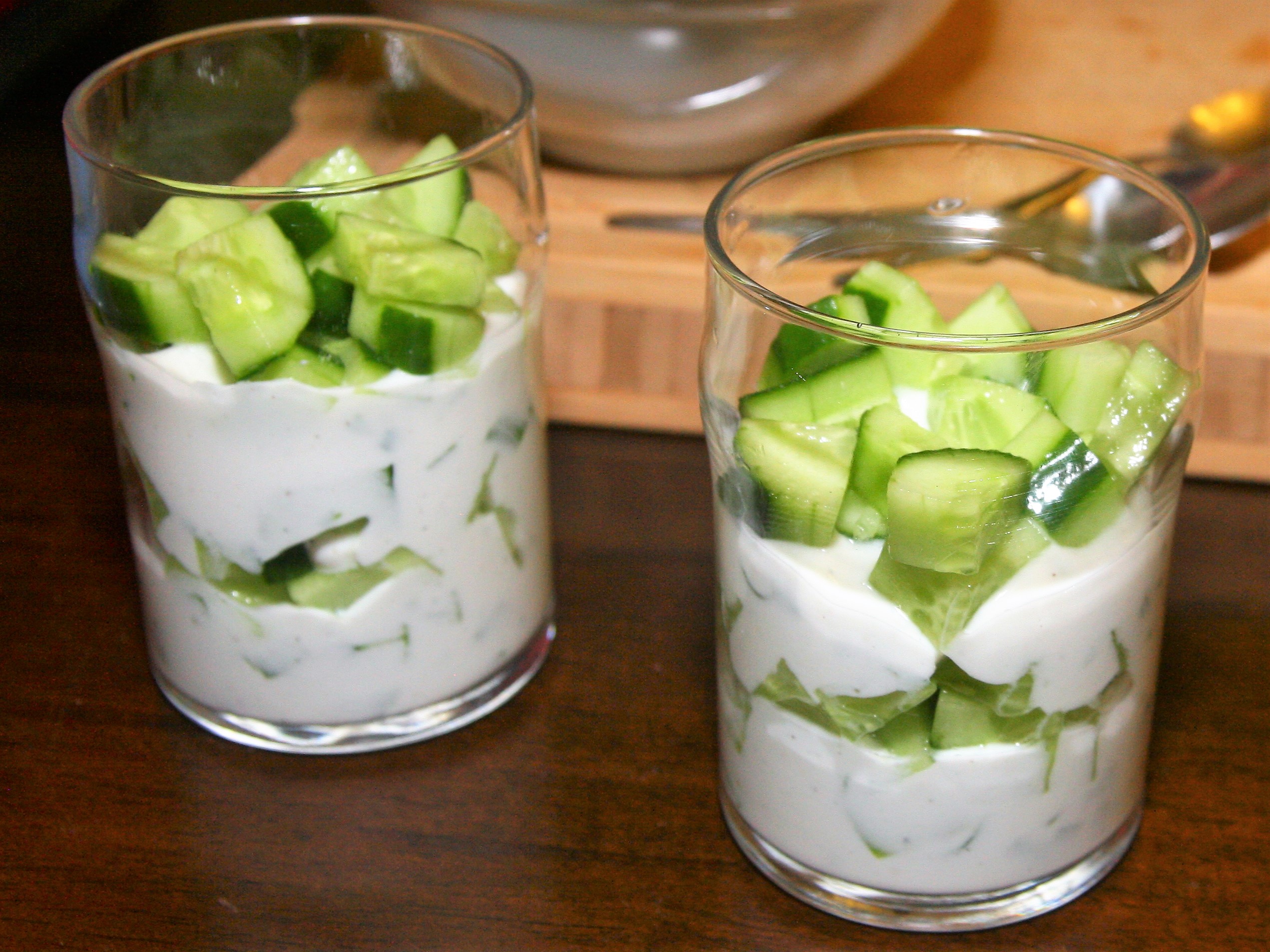 Salade verticale de concombre et saumon – Julie.Nutrition Simple & Tasty
