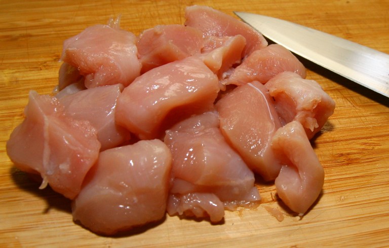 Chicken with vegetables, light sauce with yoghurt and curry – Julie ...