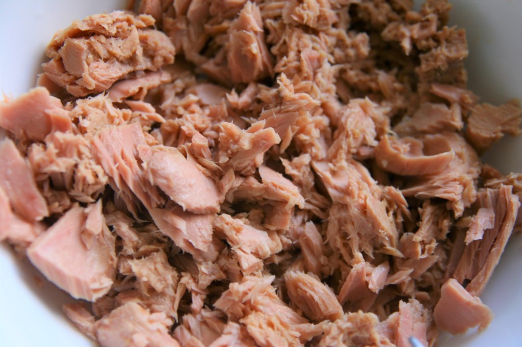 Tuna Spring Rolls – Julie.Nutrition Simple & Tasty